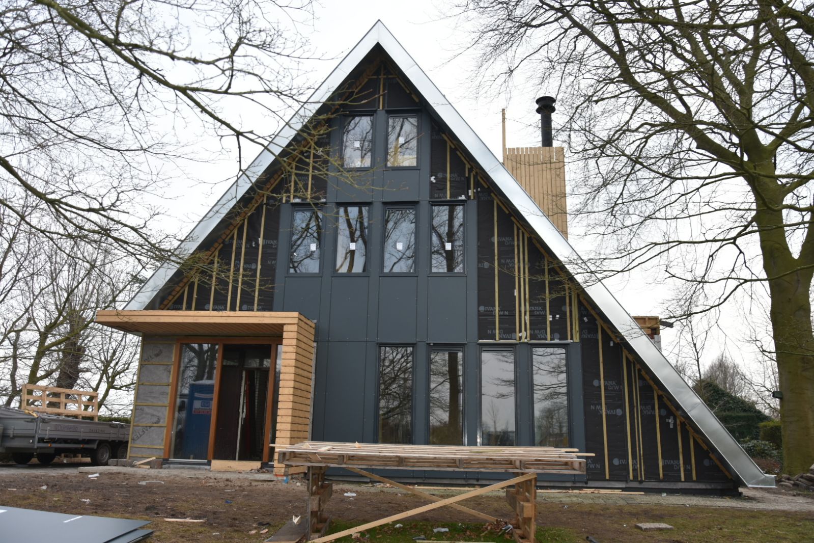 Fels dakkapel overstek blank zink Duinkerke Dak en Zink